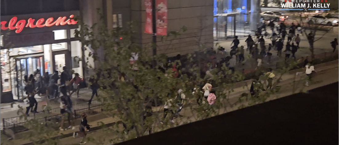 Fox News: Reporter's video of violent teen mobs in Chicago clocks 2.2M ...